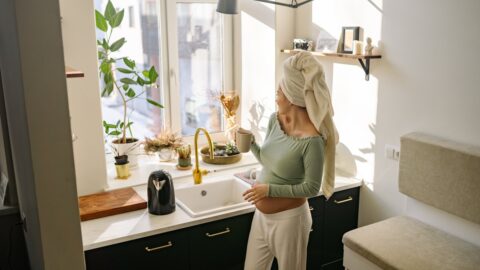 Craving Salt In Pregnancy: 5 Reasons Why You're Salty